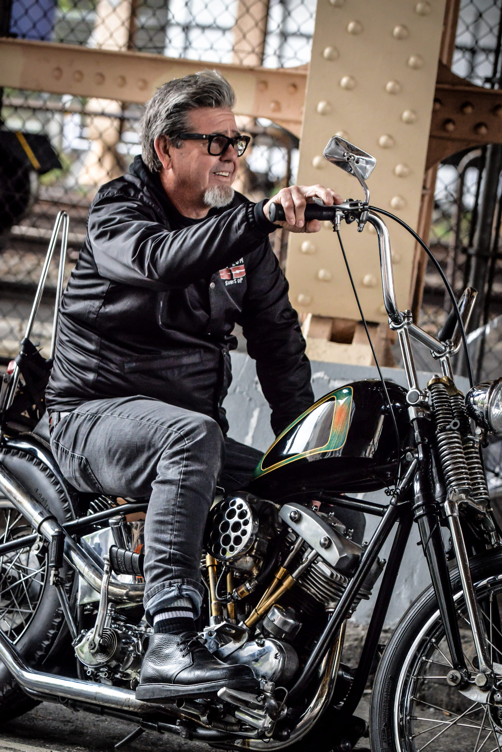 "MY STANCE"vol.2SO-CALを体現するクリエイター集団、サイクルゾンビーズ | STANCE スタンス